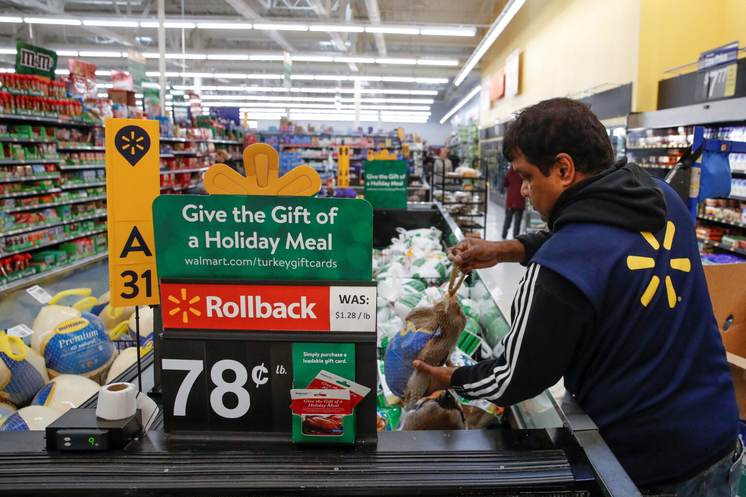Walmart Cuts Thanksgiving Meal Price to $4-per-Person - GV Wire