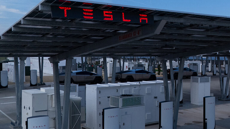 Tesla in Talks With Chinese Firms to Buy $2.9 Billion Worth of Solar ...