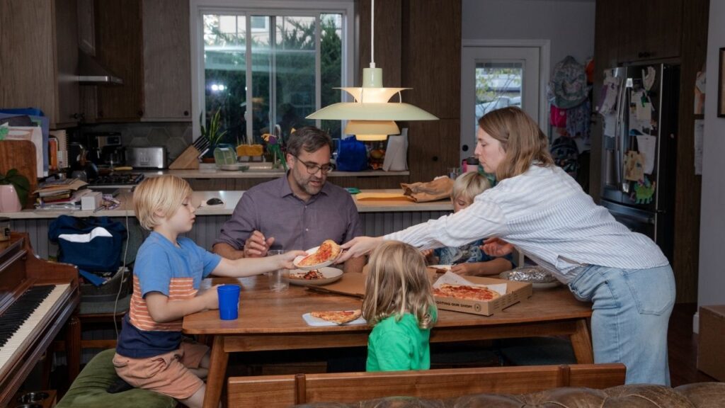 Working Parents Say They’re in a Losing Battle Over Their Time, Pew ...